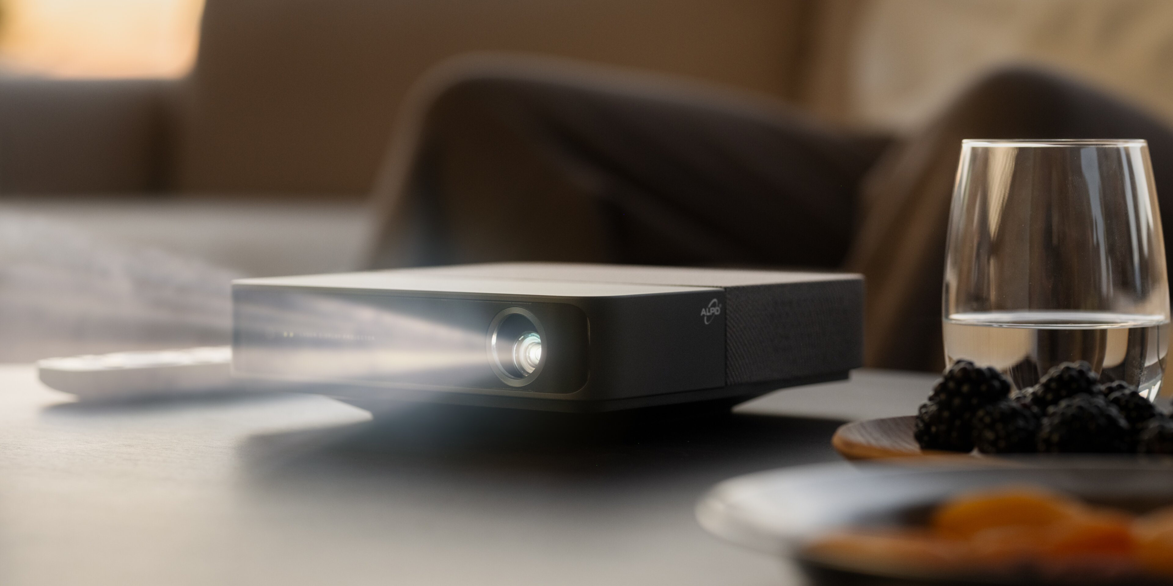 Premium Home Entertainment - LOEWE